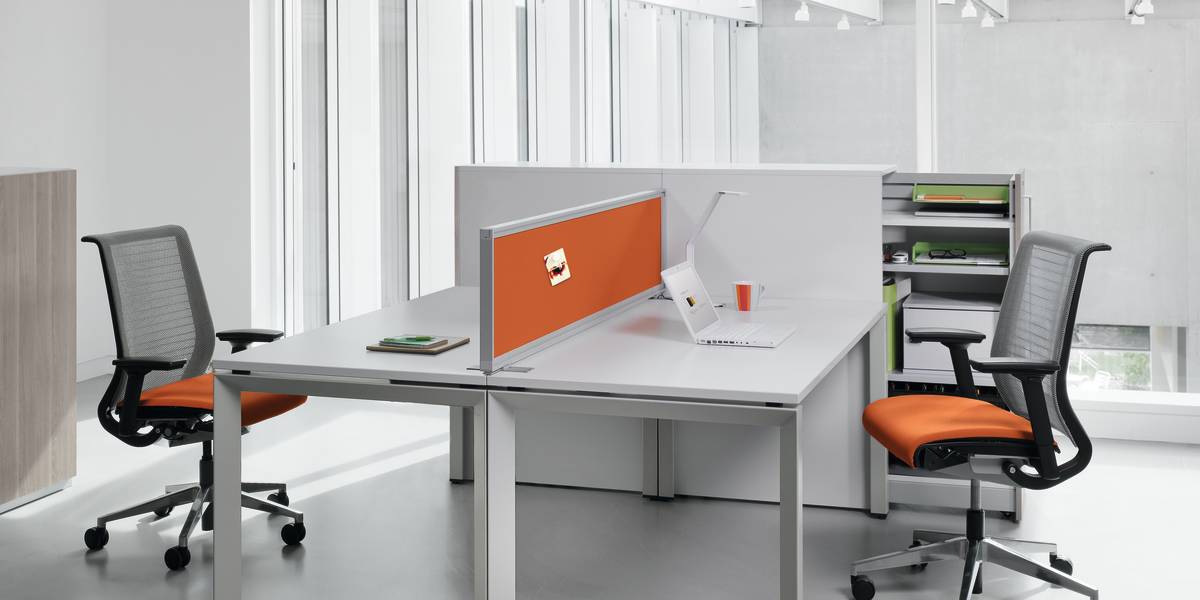 FrameOne Desk & Office Workstations - Steelcase