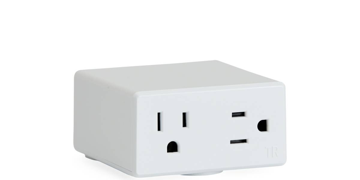 Powerstrip Intro Desktop Power Hub & USB Ports | Steelcase