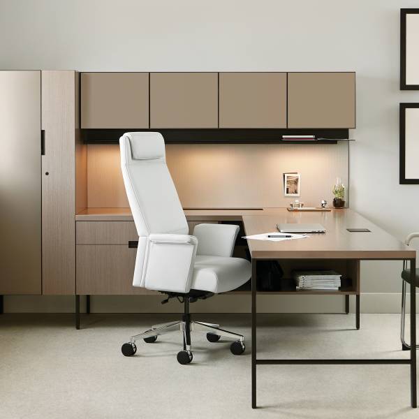 Private Office Desks & Executive Furniture | Steelcase
