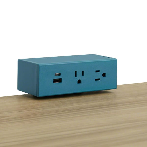 Powerstrip Intro Desktop Power Hub & USB Ports | Steelcase