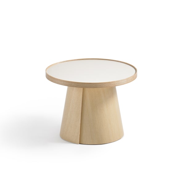 Office Occasional Tables & Modern Coffee Tables | Steelcase