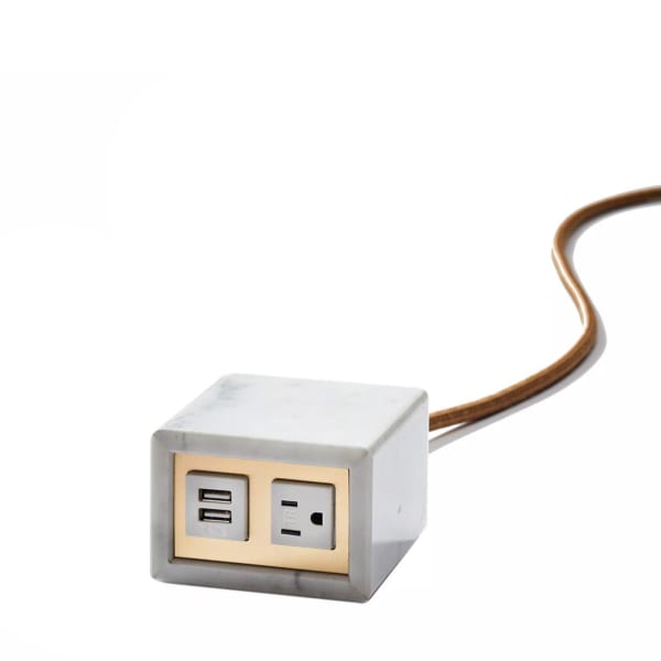 Powerstrip Intro Desktop Power Hub & USB Ports | Steelcase