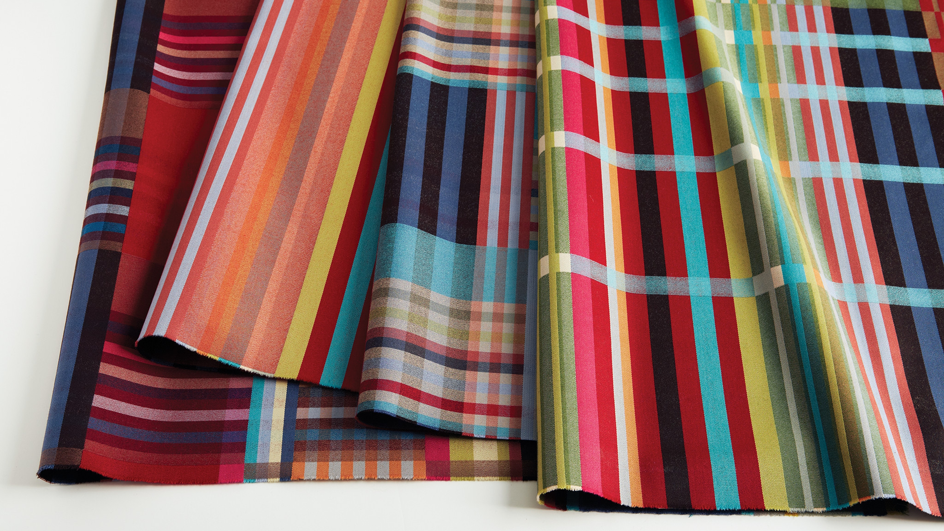 Furniture Surface Materials & Finishes - Steelcase