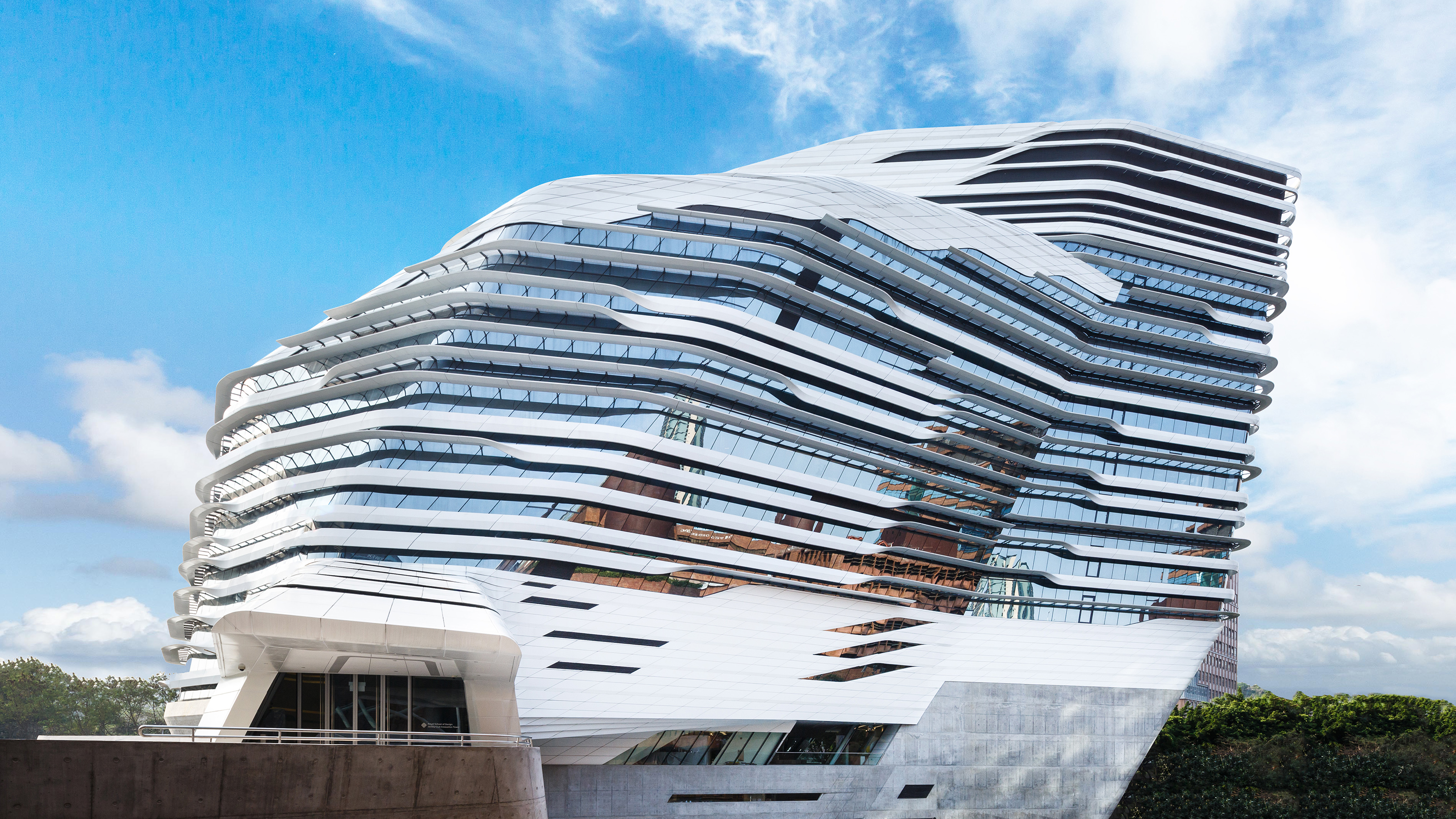 Hong Kong Polytechnic University, Innovation Center - Steelcase