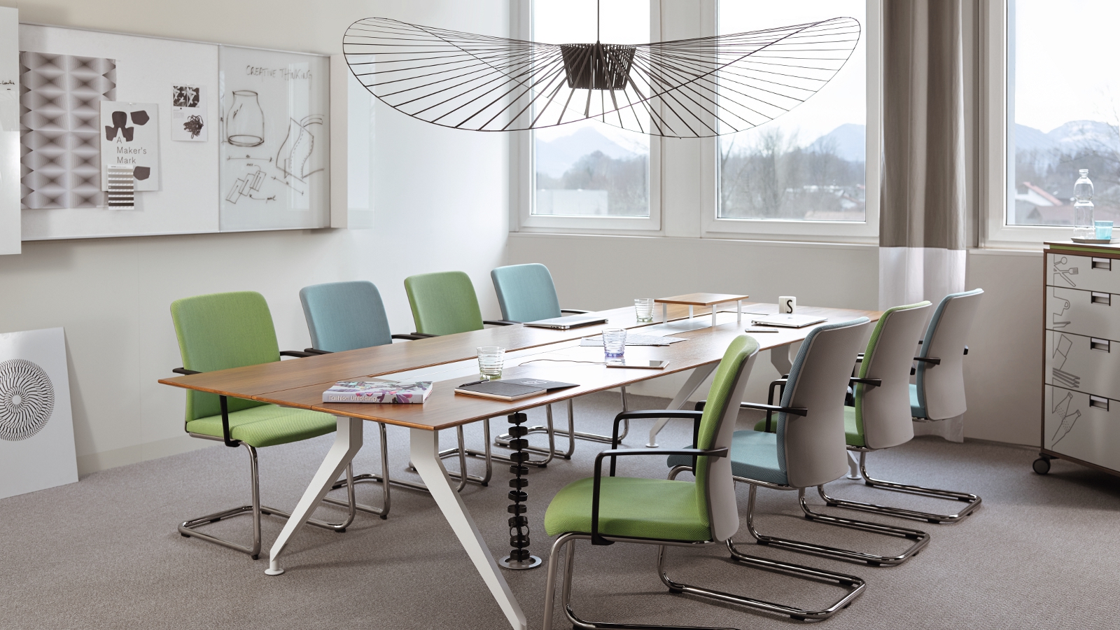 H. System Whiteboard & Display Solutions - Steelcase