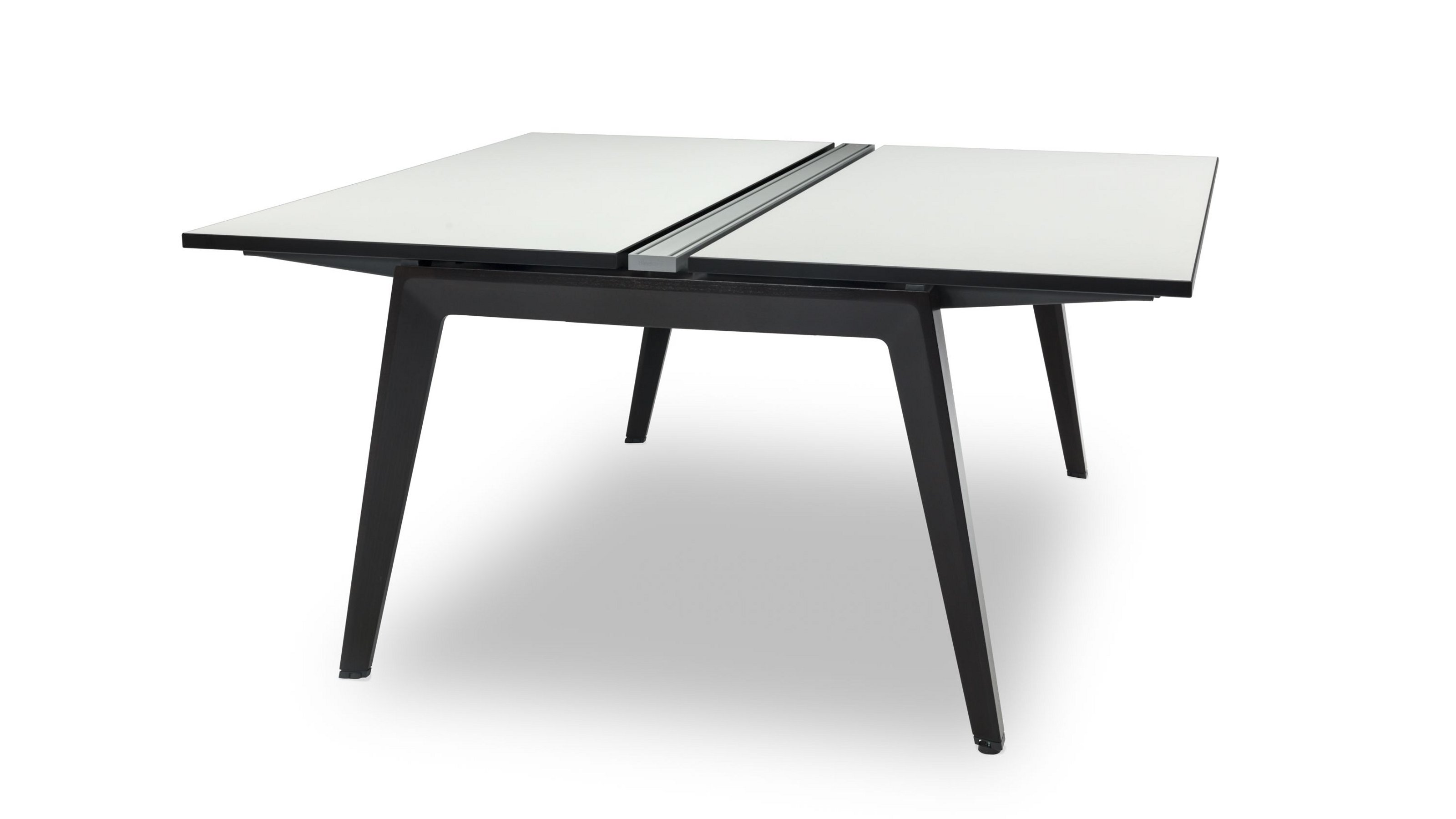 B-Free table de travail - Steelcase