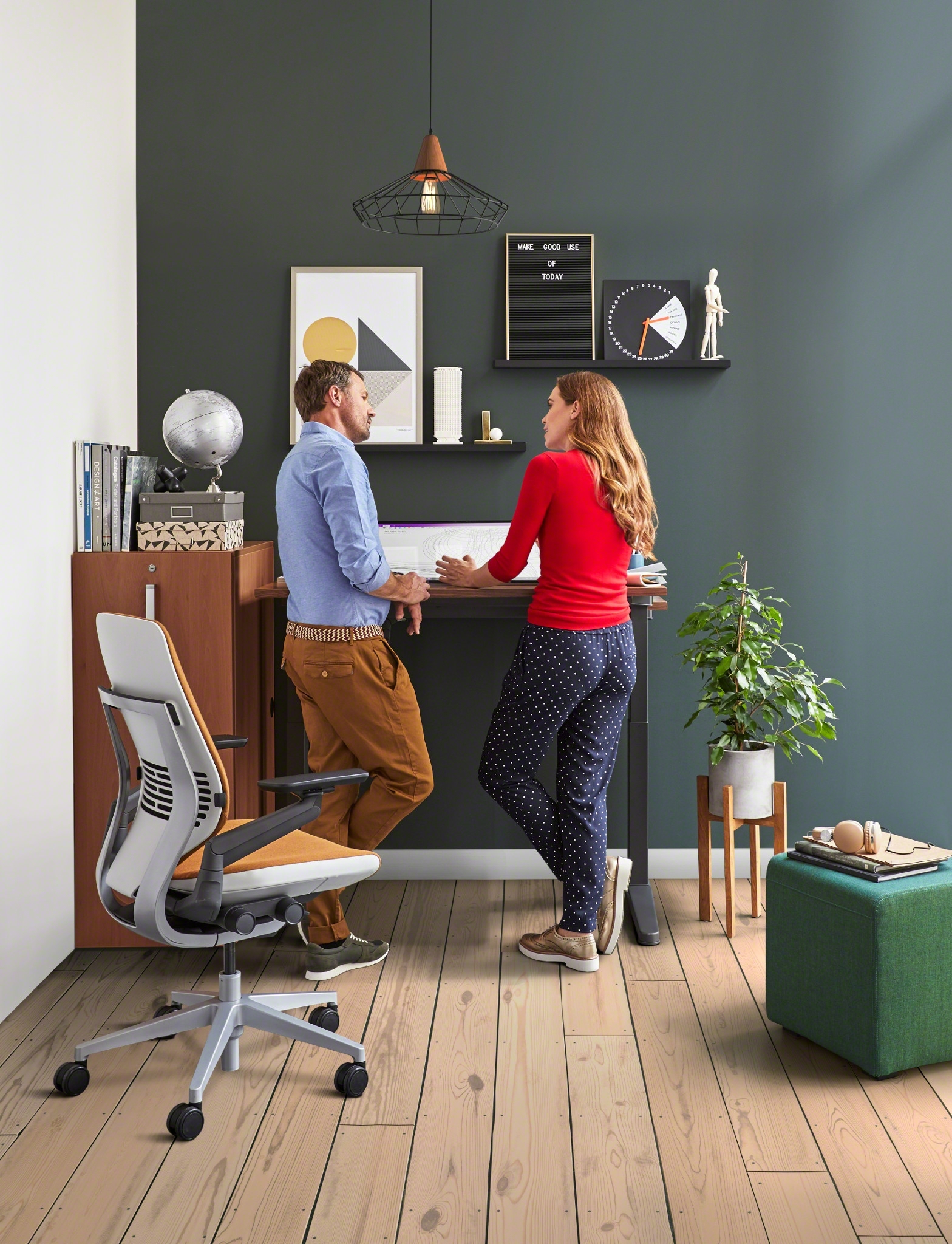 Focus Studio Enclosed & Private Workspaces - Steelcase