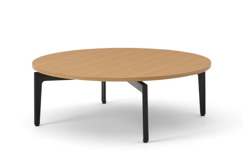 Bassline Asymmetrical Coffee Table | Steelcase