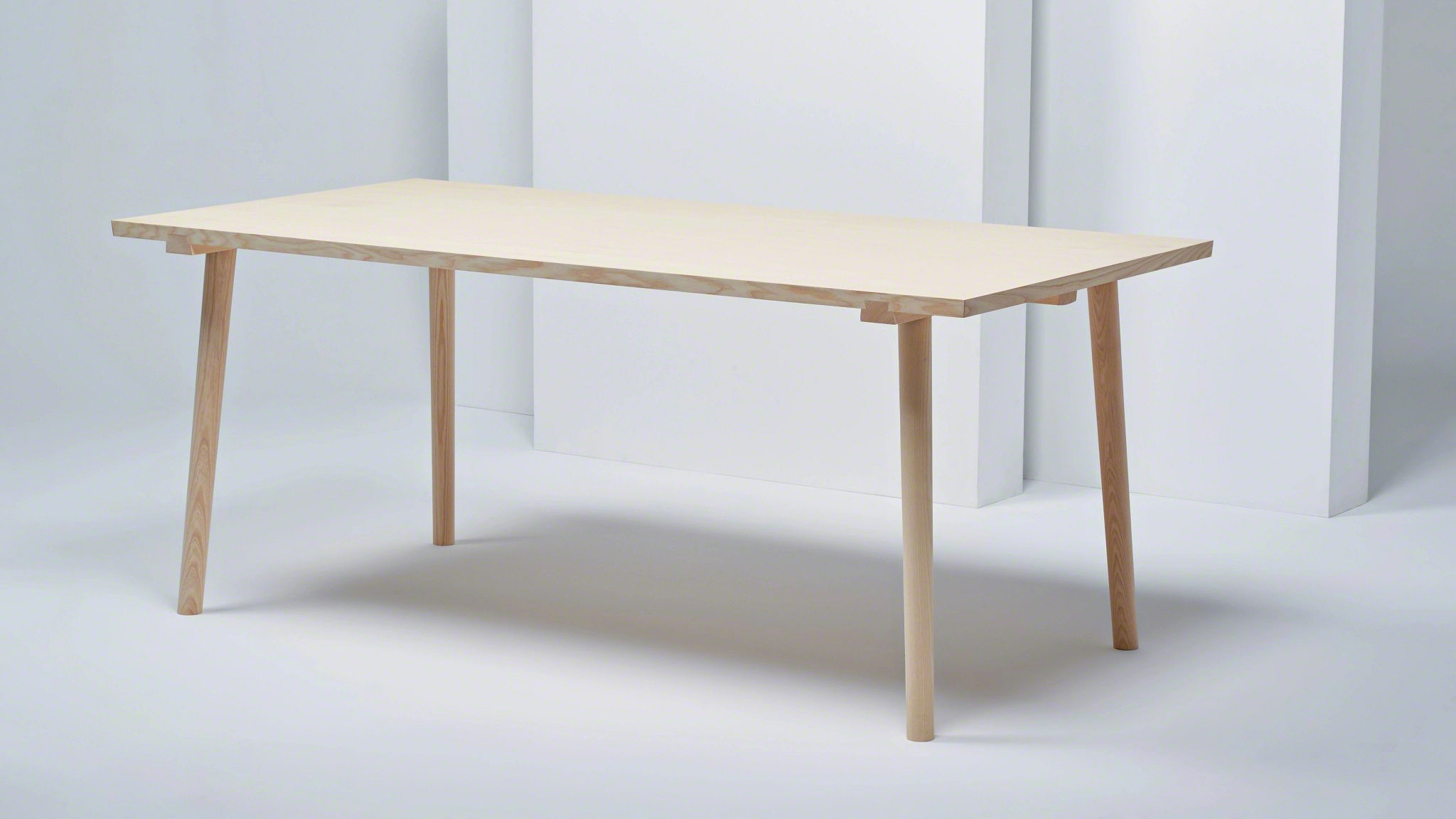 Facile Wooden Table by Mattiazzi | Steelcase