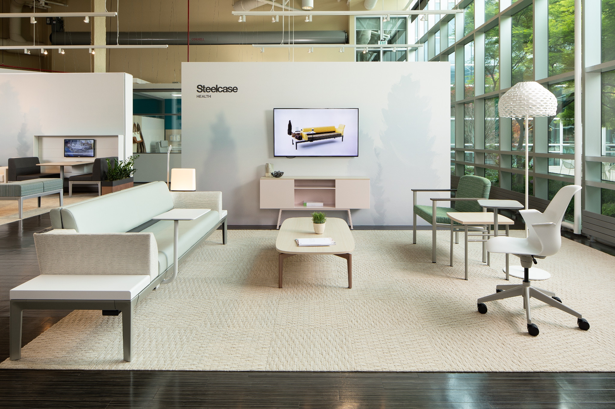 Surround Sleeper Sofa to Support Hospital Guests | Steelcase