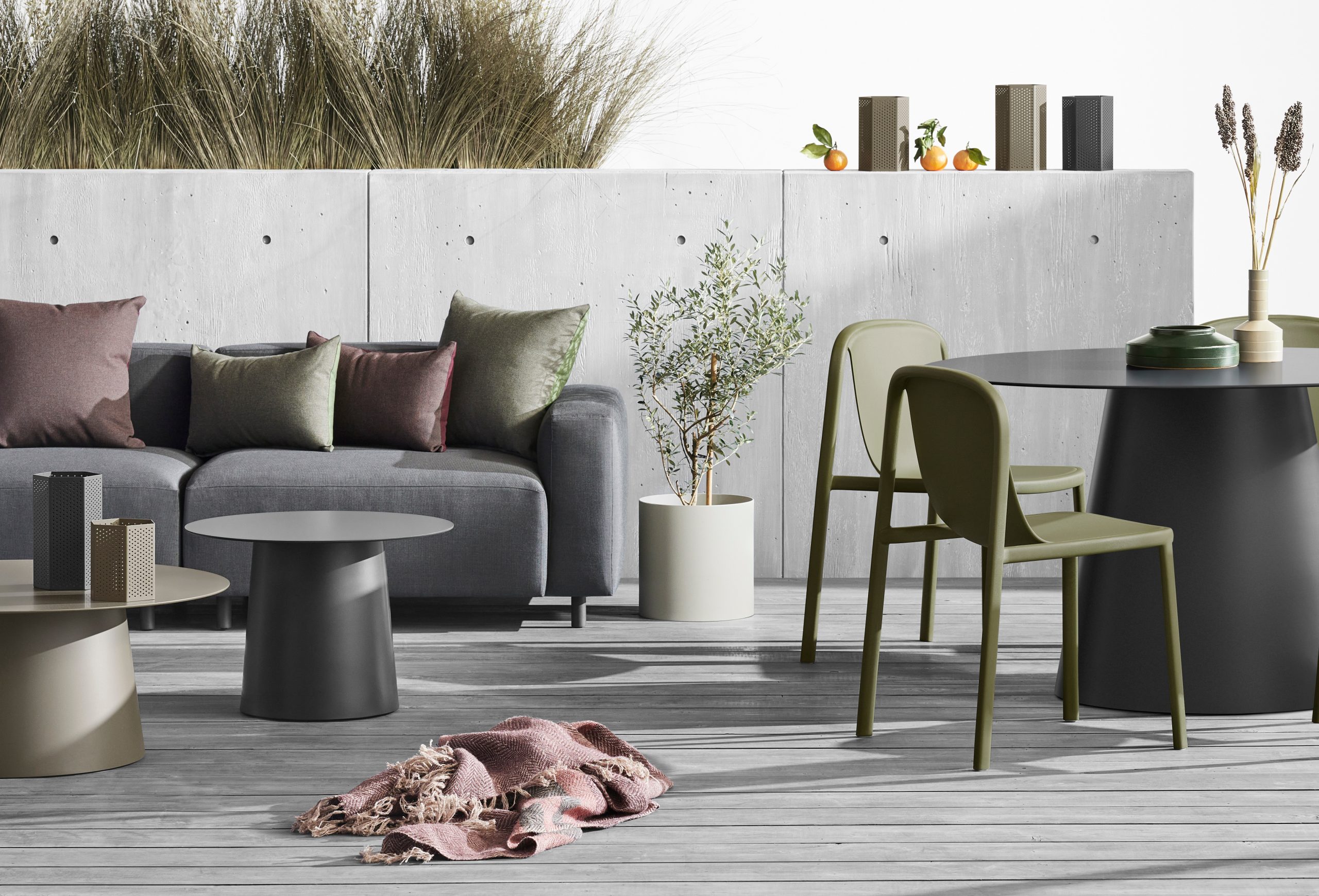 Outdoor Spaces - Steelcase