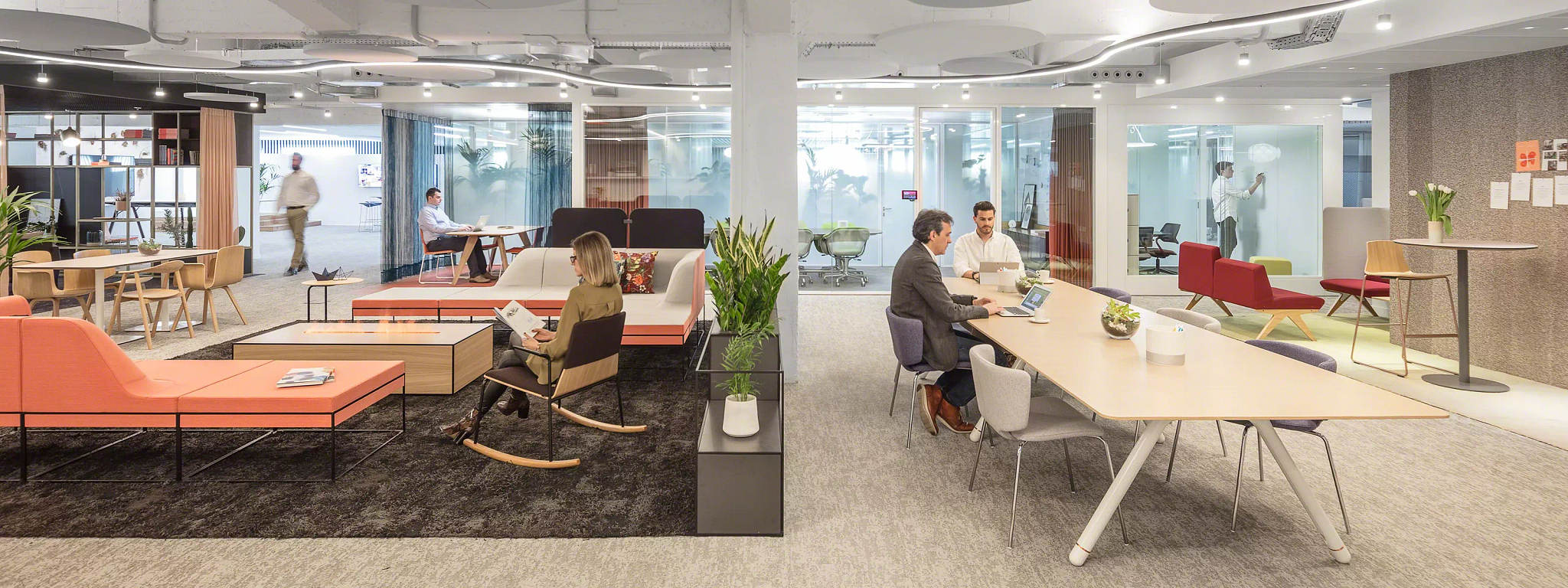 Webinar: Exclusive First Look - Steelcase