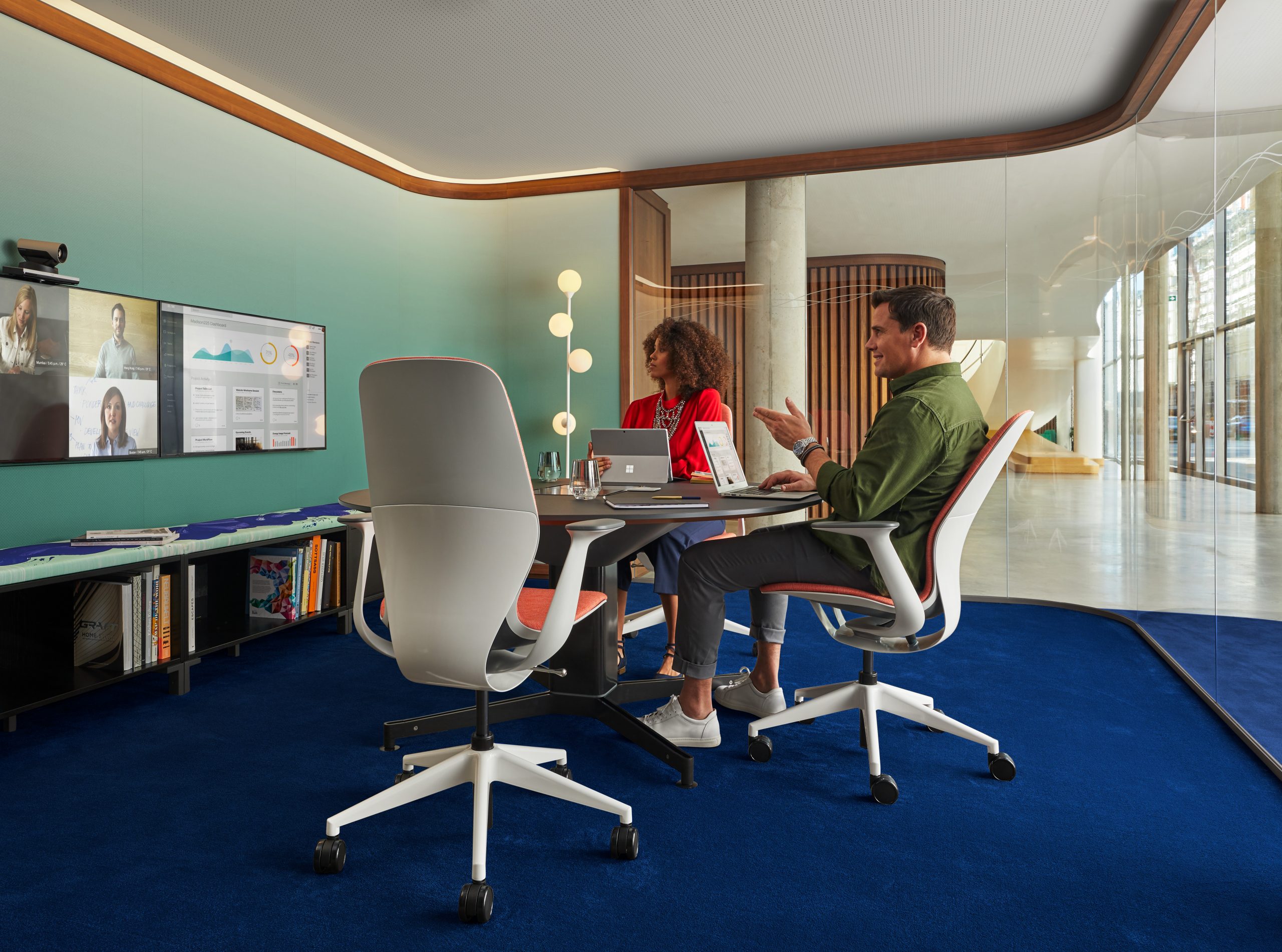 media:scape Multimedia Conference Table with Media Hub | Steelcase