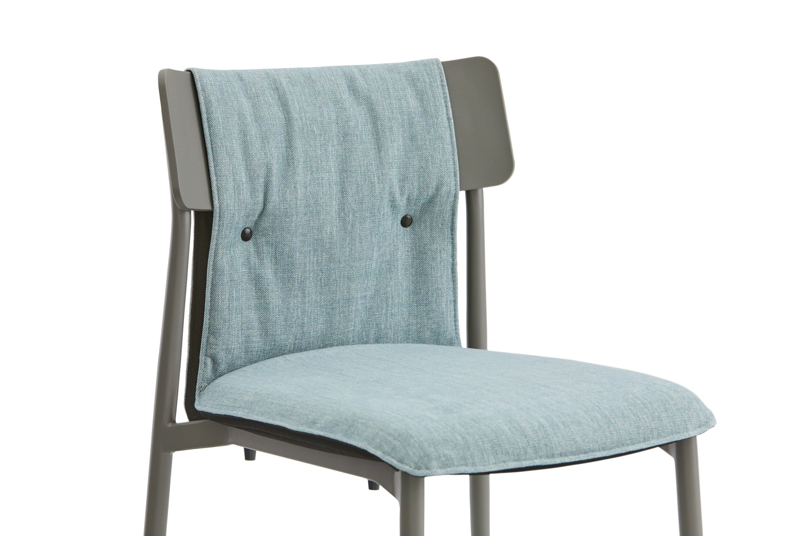 Simple Chair - Lightweight & Stackable Conference Chairs | Steelcase