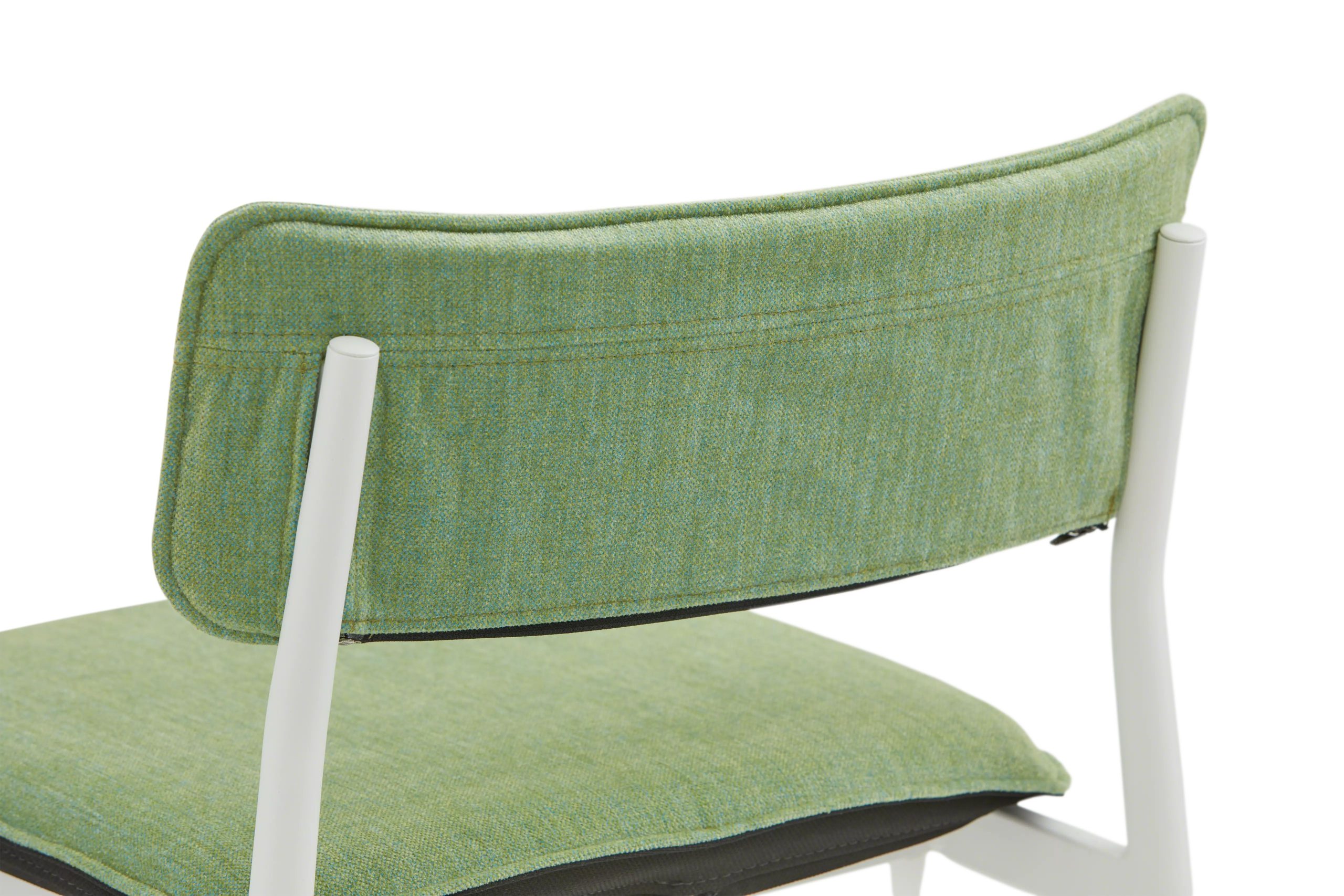 Simple Café and Lounge Chairs | Steelcase