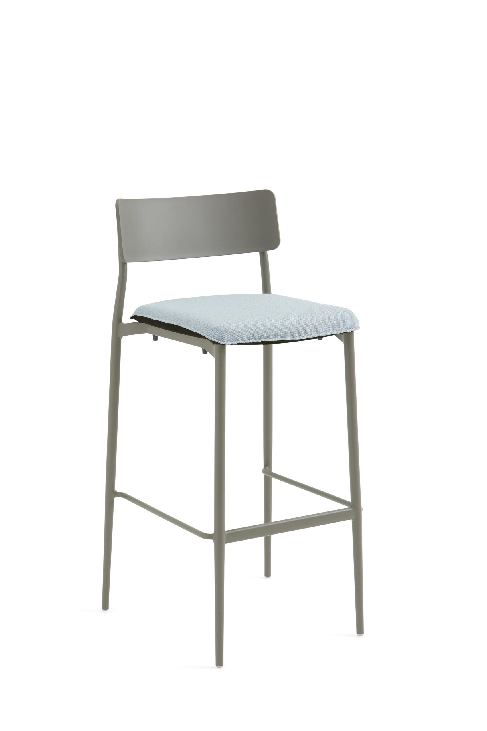 Simple Café and Lounge Chairs | Steelcase