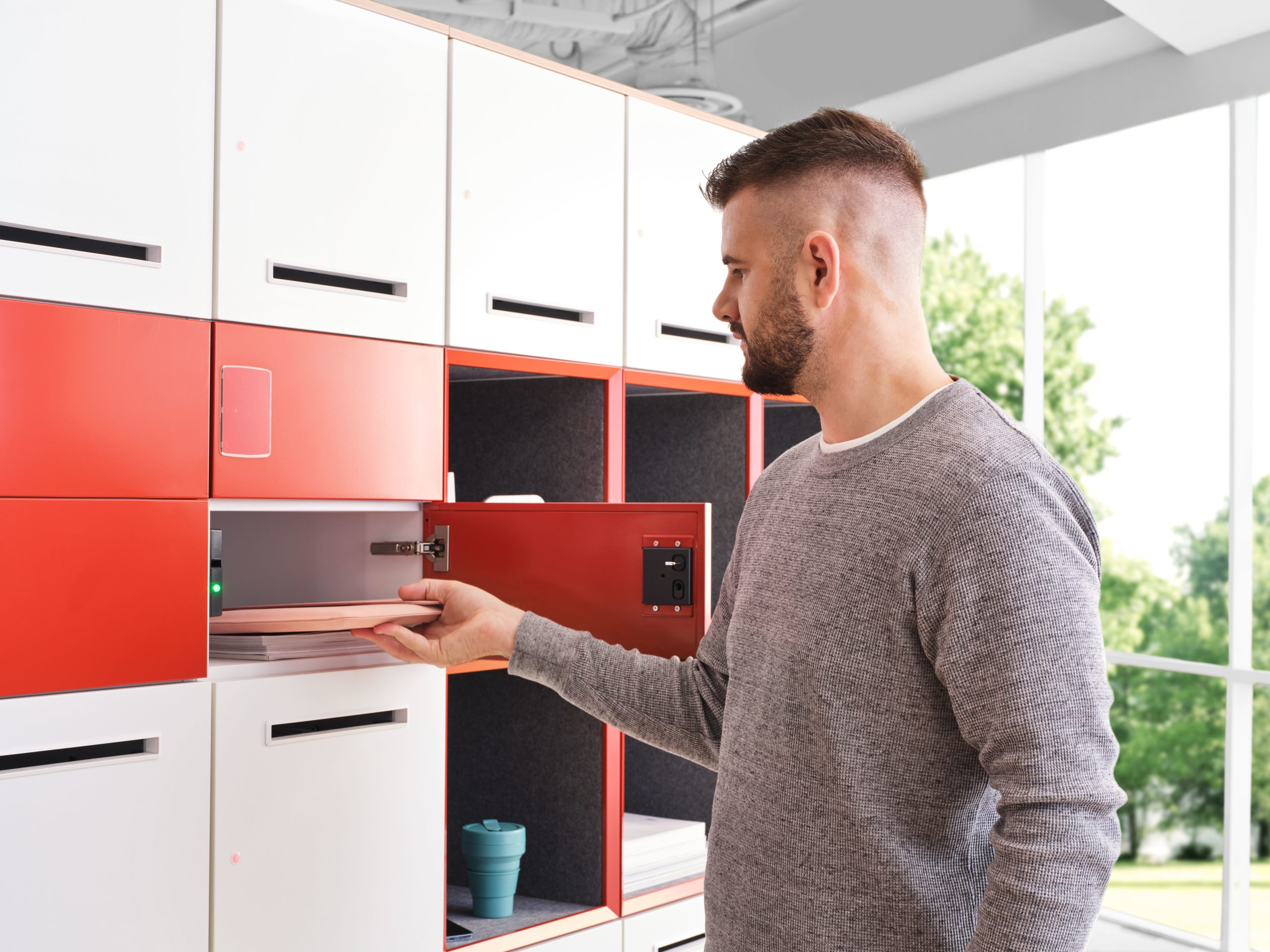 WorkValet - Steelcase