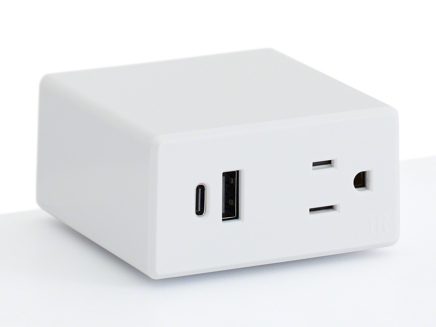 Powerstrip Intro Desktop Power Hub & USB Ports | Steelcase