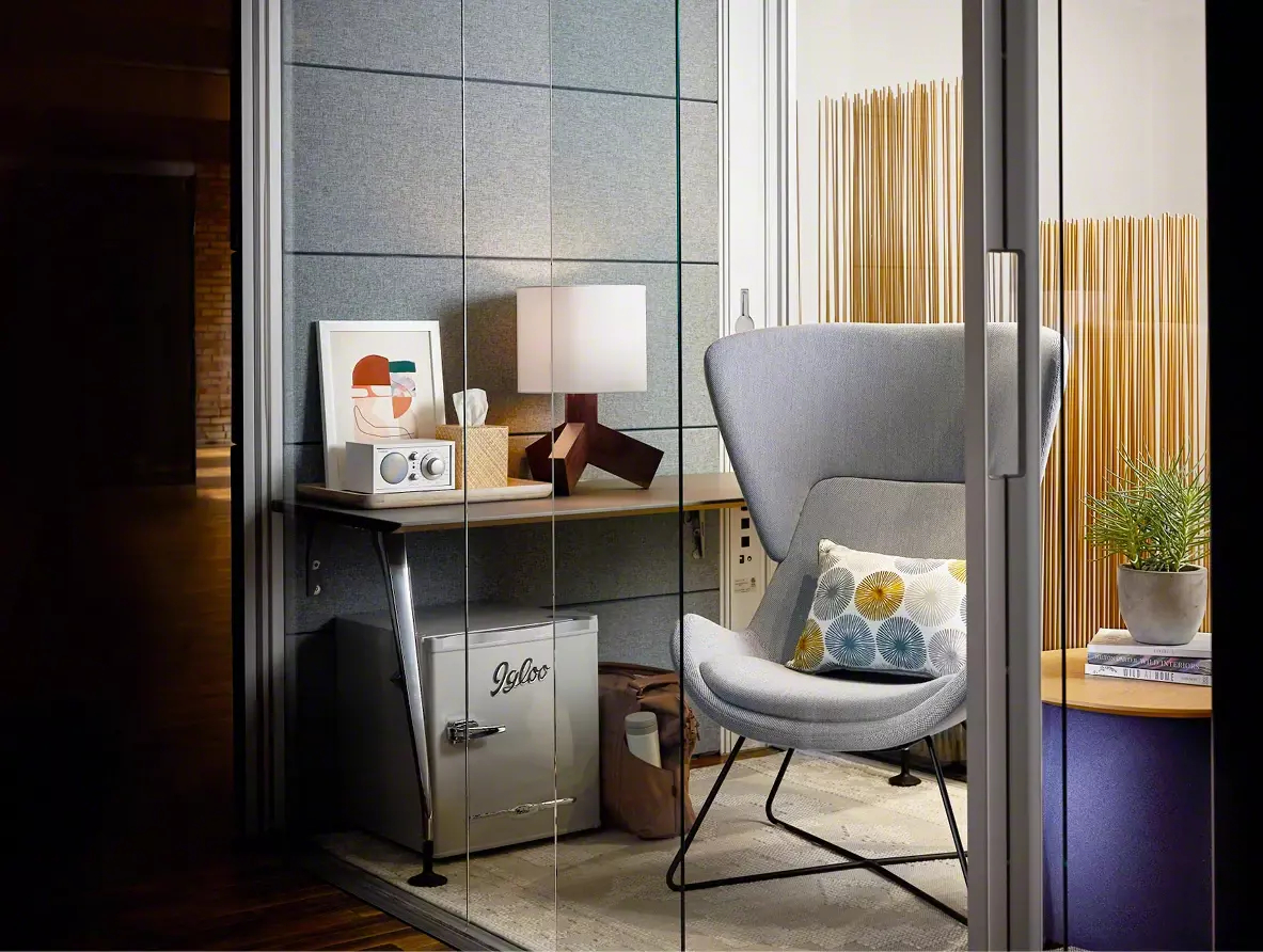 Avi Guest Chair by Orangebox - Steelcase