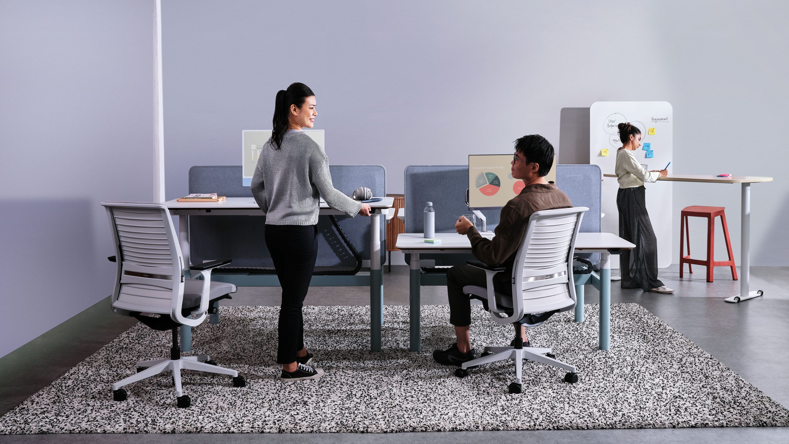 Migration SE Pro Electric Height-Adjustable Standing Desk - Steelcase