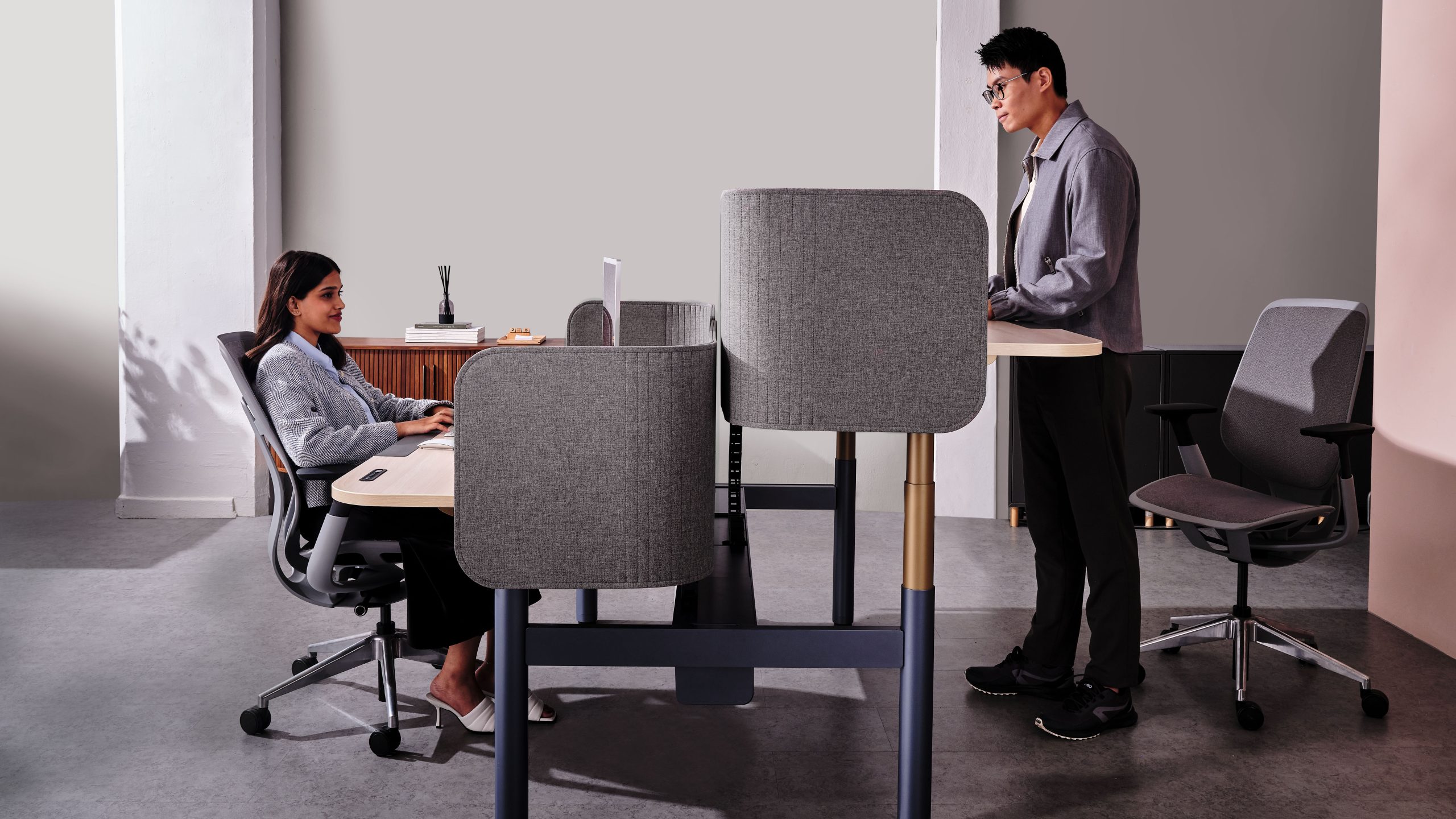 Migration® SE Collection Electric Height-Adjustable Standing Desk