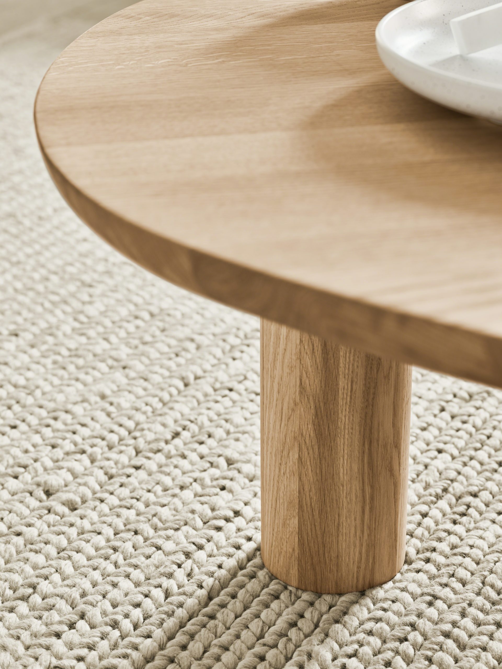 Latch Coffee Table - Steelcase