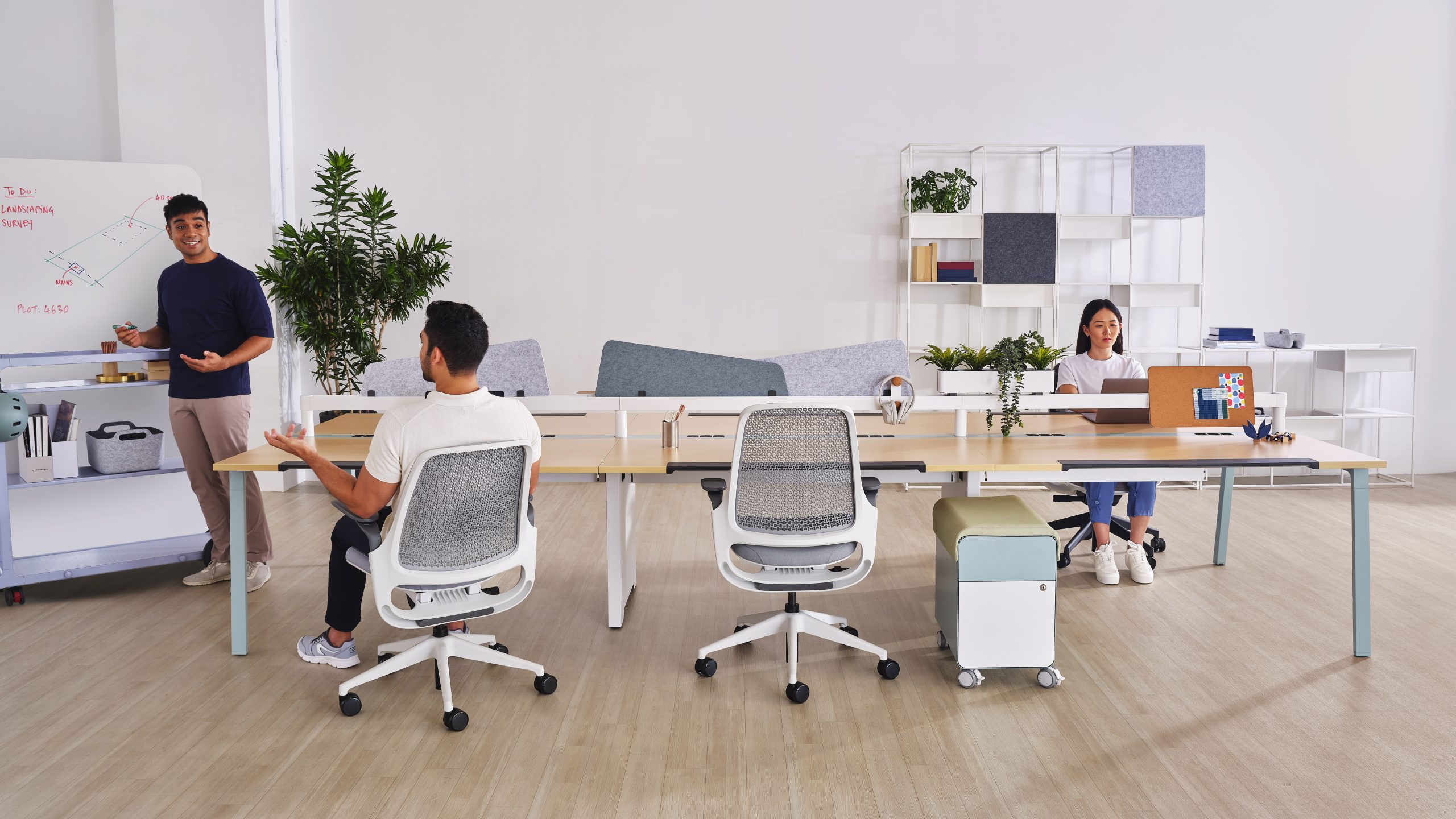 LexCo Workstation Desks Collection - Steelcase