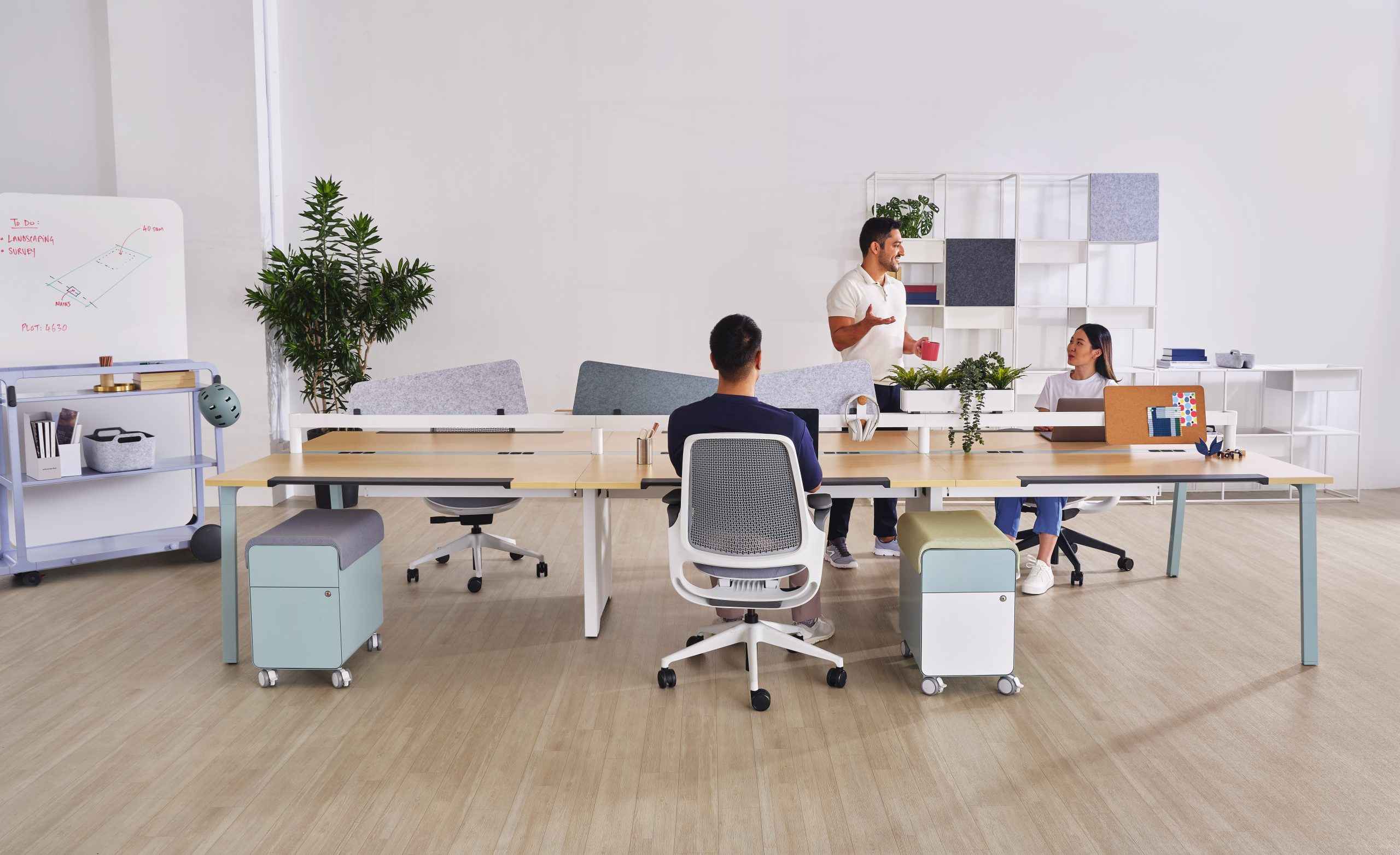 LexCo Workstation Desks Collection - Steelcase