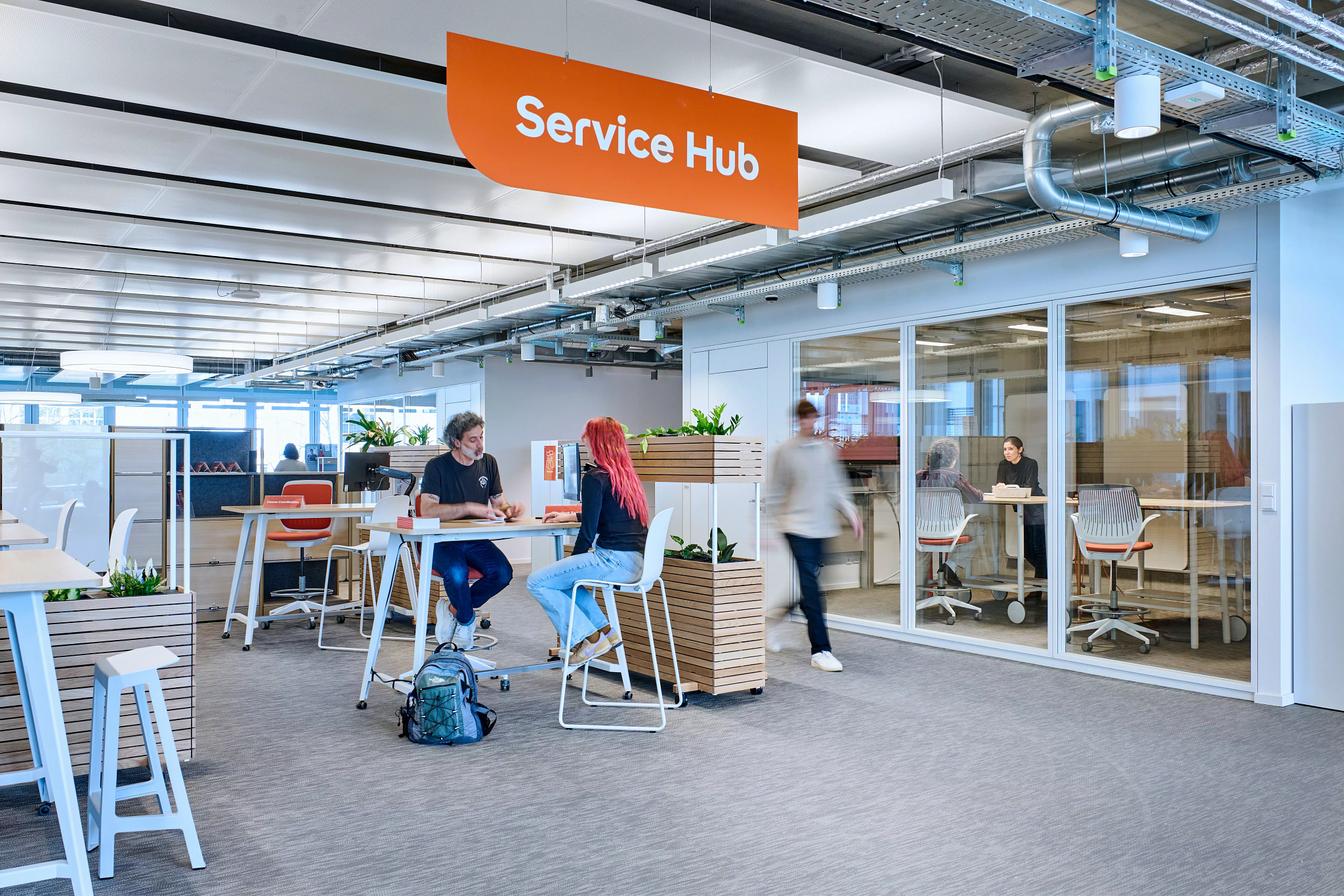 Der neue Campus der SRH University Berlin | Steelcase