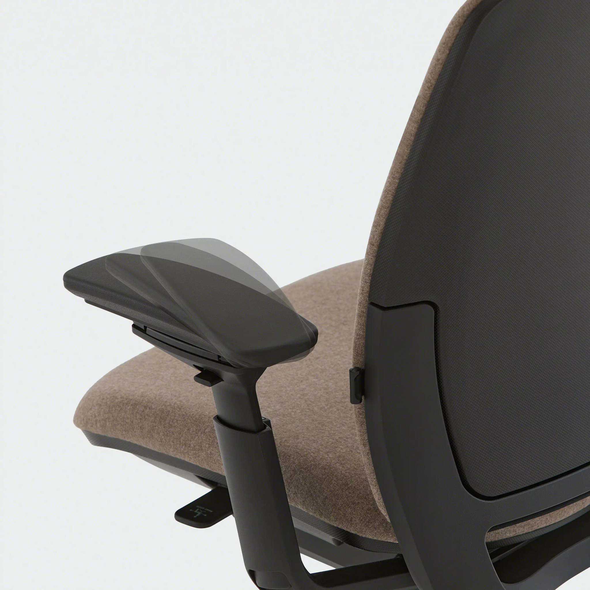 Amia Desk Chair with Lumbar Support - Steelcase