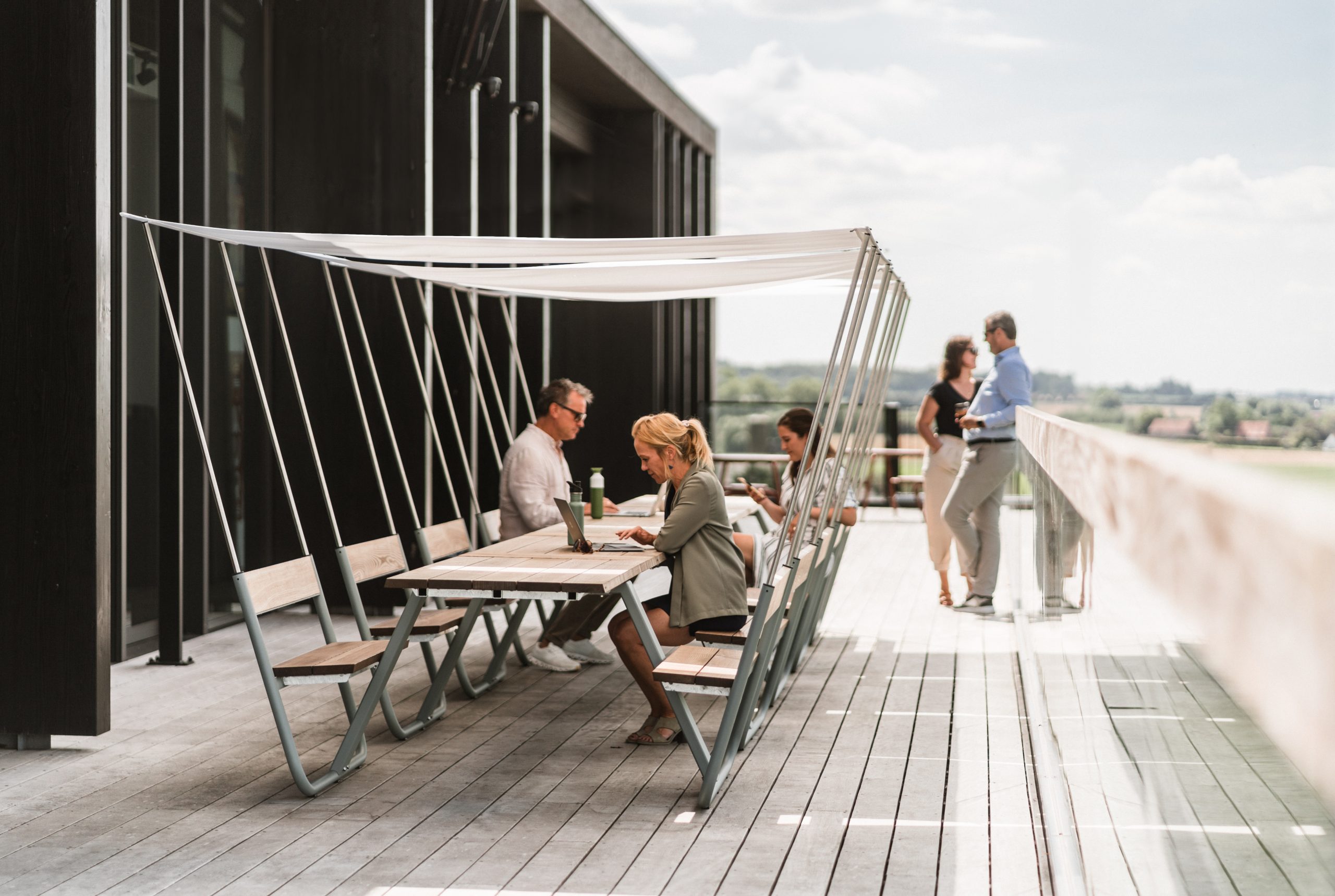 Extremis Outdoor Office Furniture | Steelcase